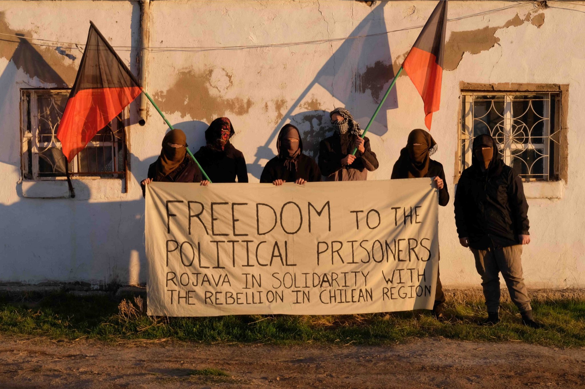 Freedom for the revolutionary struggle in Chile! | Têkoşîna Anarşîst